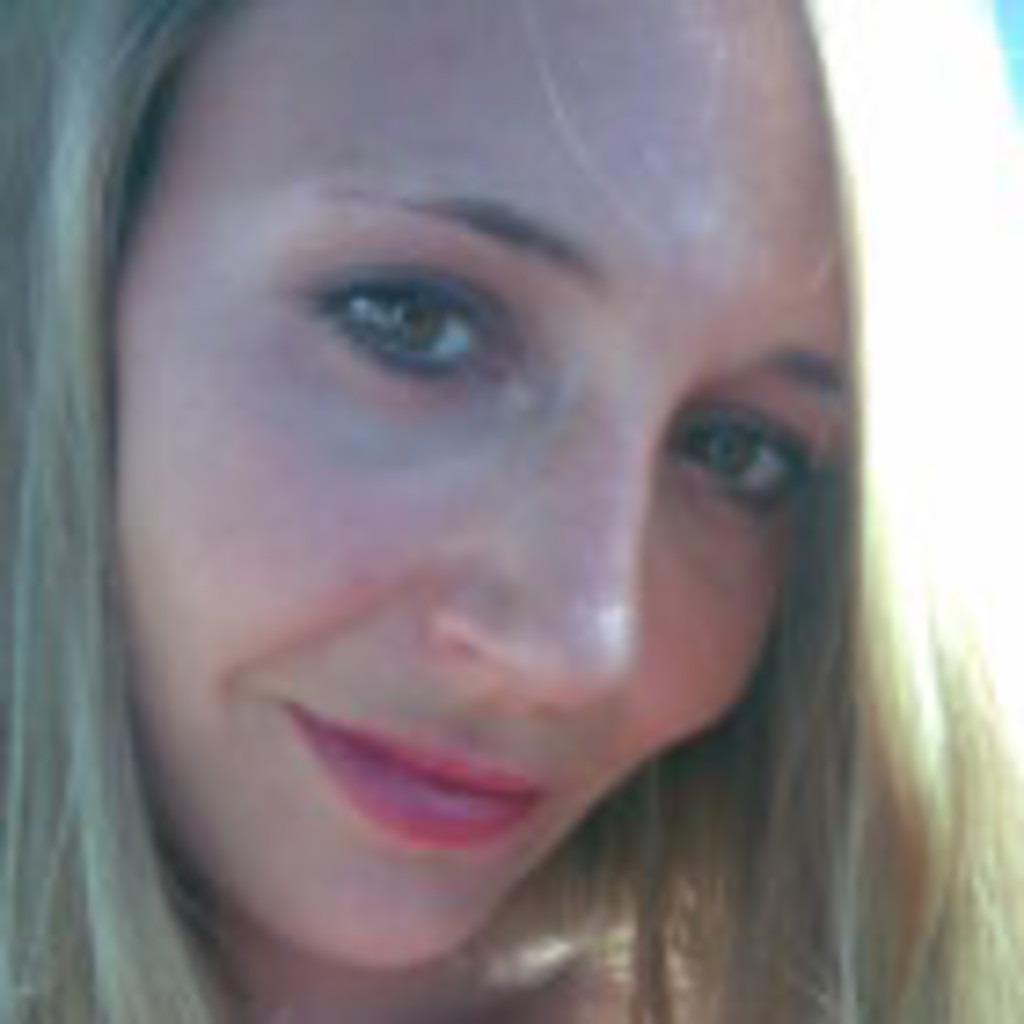 Daniela Smith - Assistant Manufacturing - Steinway & Sons | XING