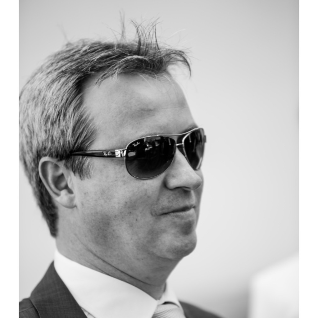 Matthias Conrad - Account Manager-Endoprothetik - DePuySynthes | XING