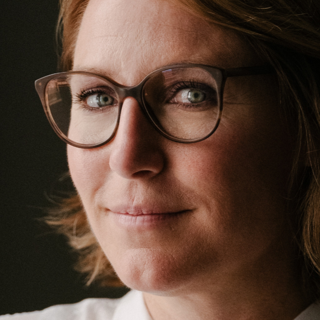 Sigrid Ramberger - Geschäftsführende Partnerin - Plutonika Design OG | XING