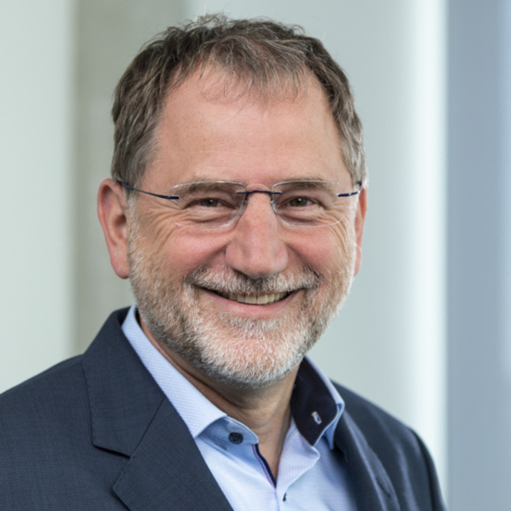 Uwe Fuchs - Referent ITSCM - Helaba | XING