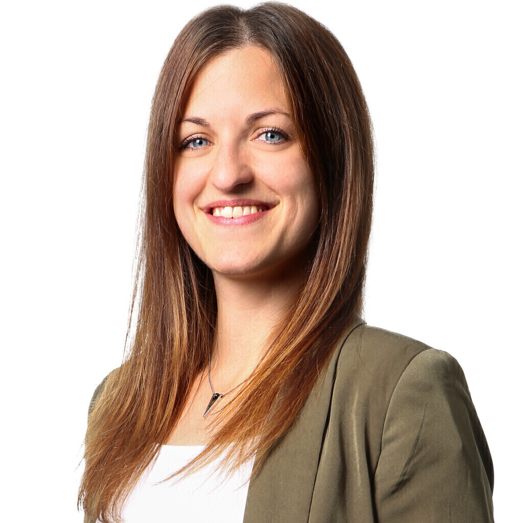 Laura Colell - Head of People Acquisition & Growth - Hahn Air Lines ...