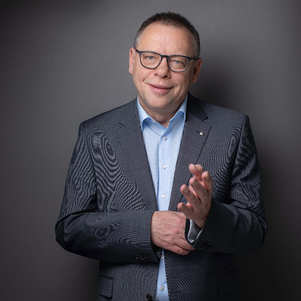 Jens Weigel - Group CFO - Precision Werks Group | XING