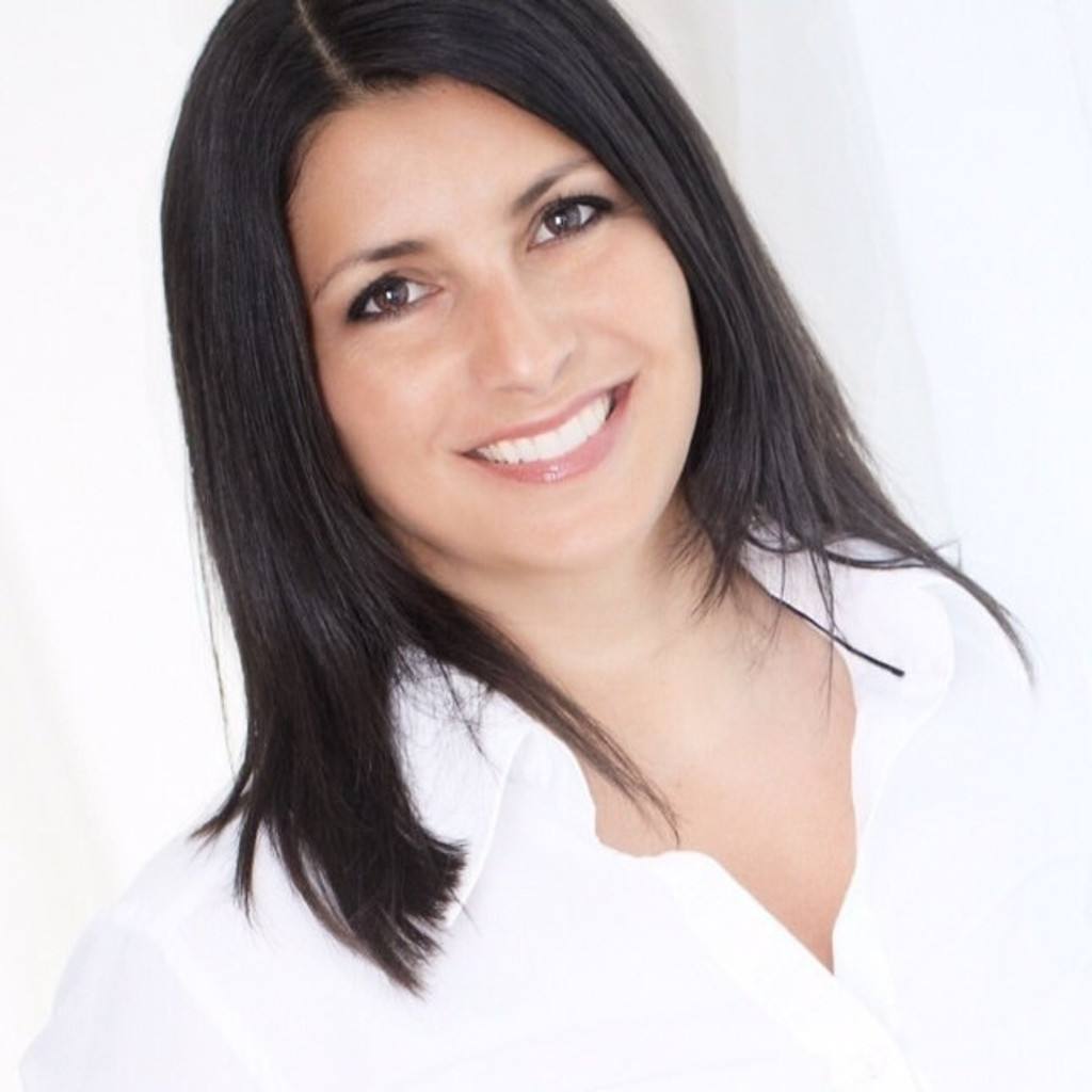 Maria Senatore-Thomet - Angehörigenpeer - Angehörigenpeer Senatore ...