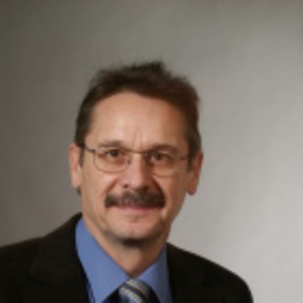 Anton Fuchs - Consultant - IBM | XING