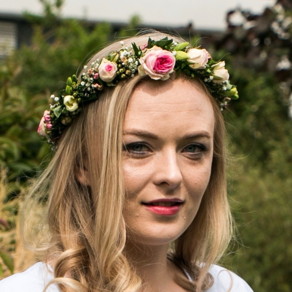 Lisa Geisel's Instagram, Twitter & Facebook on IDCrawl