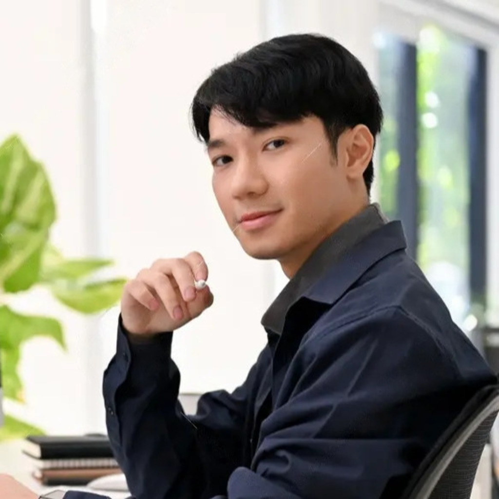 Sami Li - Senior Web Developer - John Smith | XING