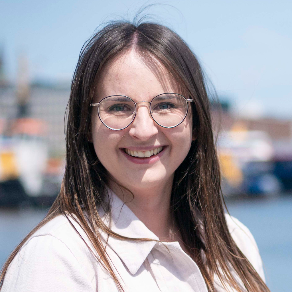 Lisa Strobel - Social Media & Kommunikation - Verbraucherzentrale ...