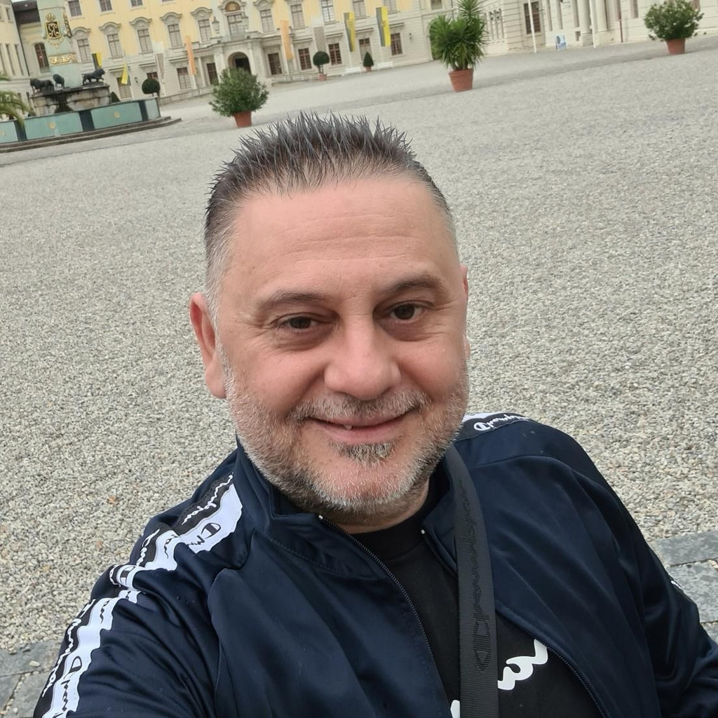 Muhsin Eke - Betriebsleiter - Mauritius Restaurant Feuerbach | XING