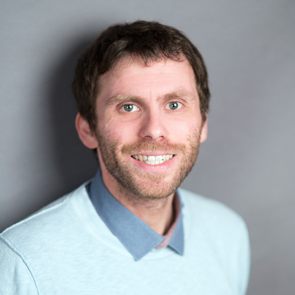 Andre Bischof - Help Desk Support Specialist - H. & J. Brüggen KG | XING