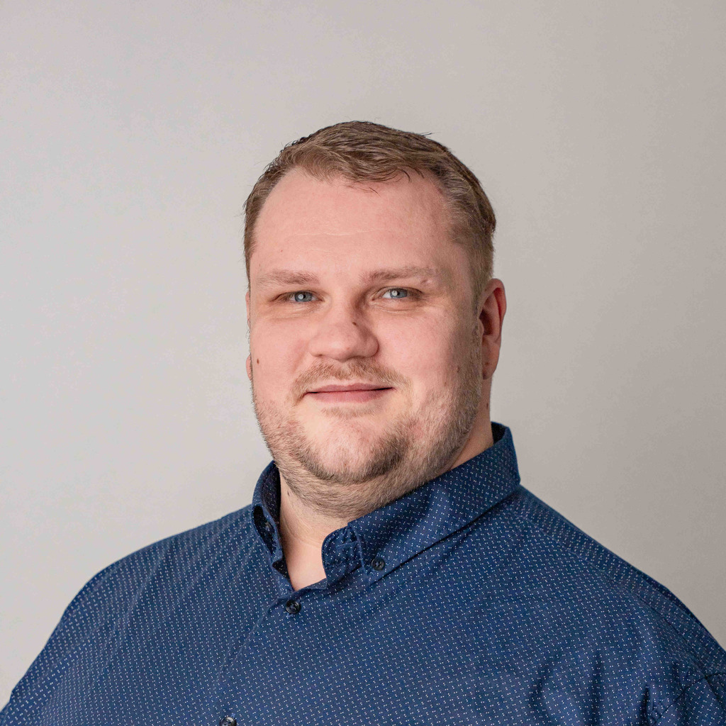 Kevin Pape - Assistentz Einkaufskoordinator Ware O&G - REWE | XING