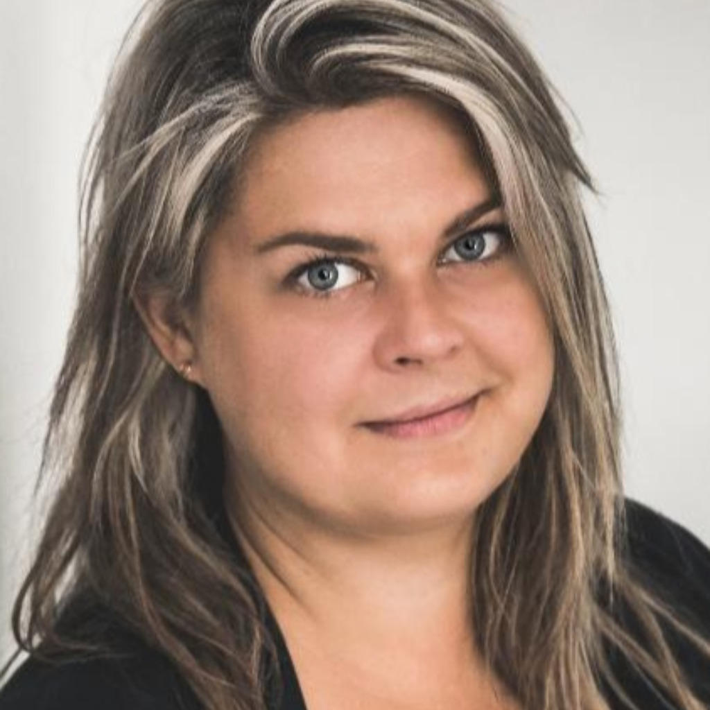 Nadine Block's Instagram, Twitter & Facebook on IDCrawl