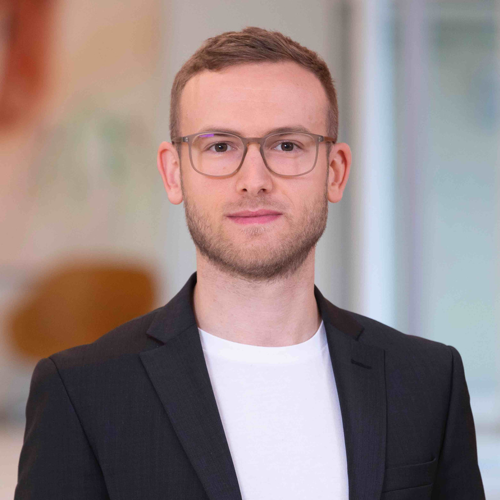 Eric Barth - Online Marketing Manager - Bildungswerk der Baden ...