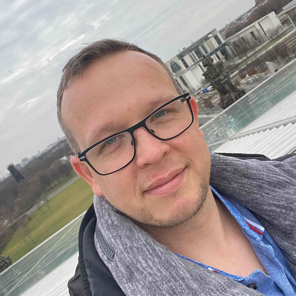 Jan Funke - Wirtschaftsfachwirt - Königs Apotheke | XING