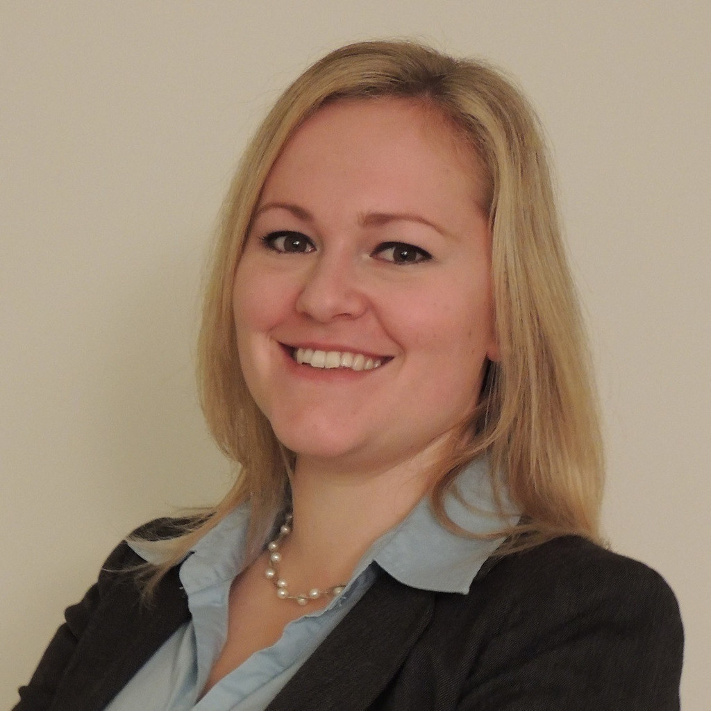 Maria Astegger - Seminarleiterin /Karrierecoach für Akademiker - bfz ...