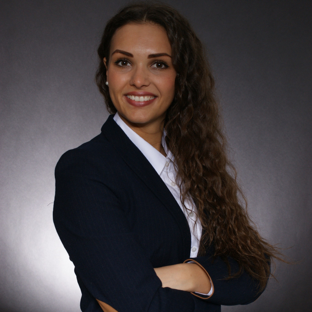 Azra Mujcinovic - Sozialberater - Caritasverband | XING