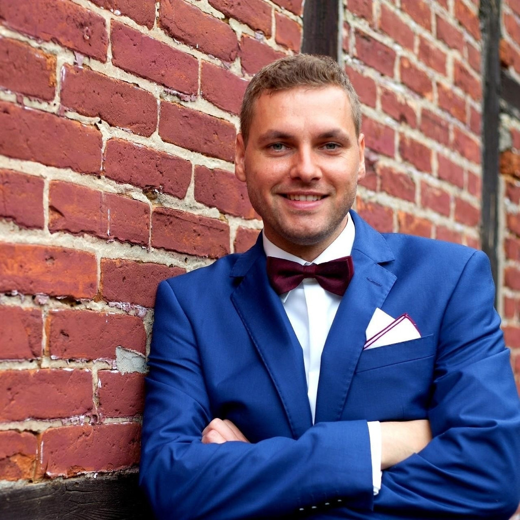 Christian Weiß - Wirtschaftsrecht - Hochschule für Technik und ...