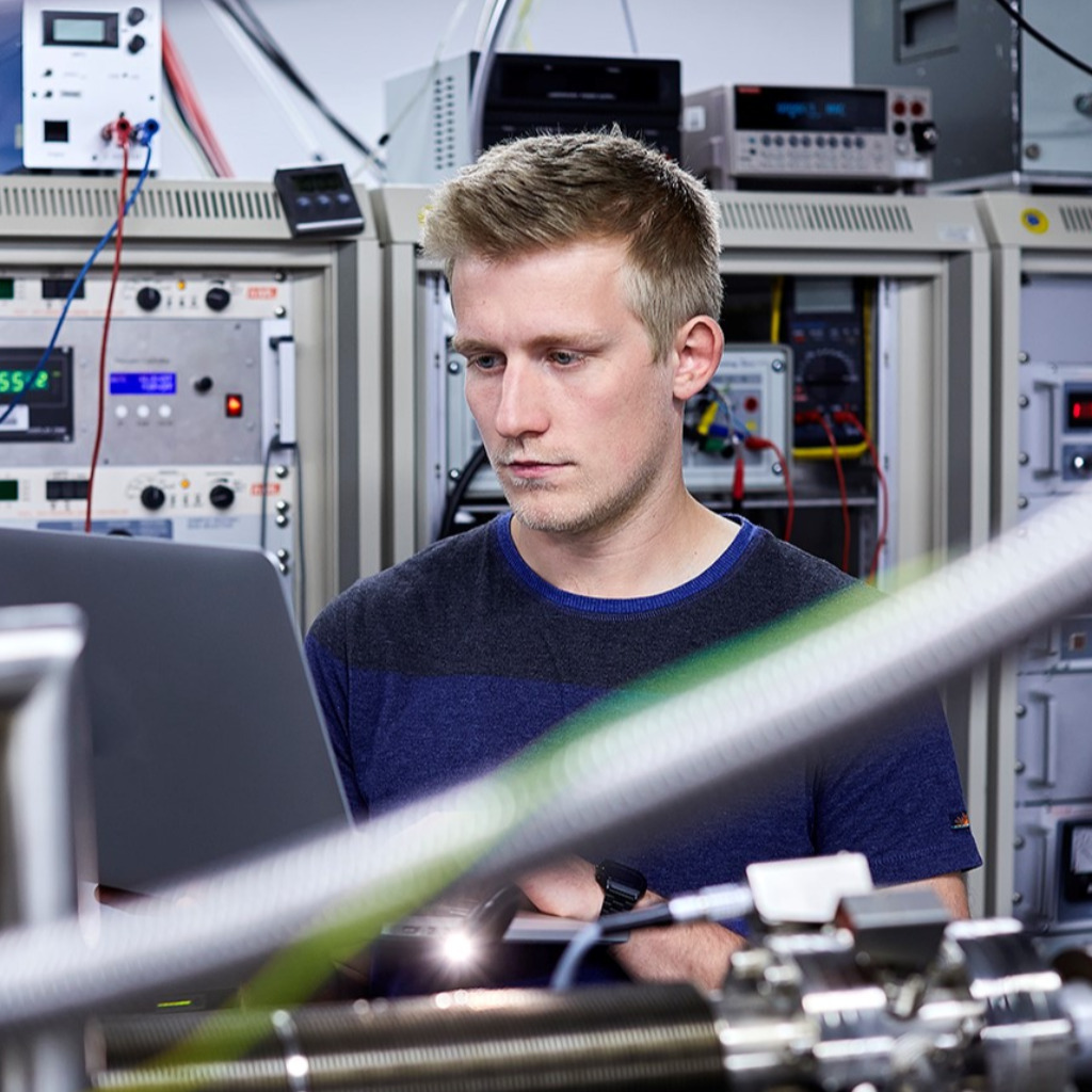 Dr. David Walch - Dozent - Hochschule Schmalkalden | XING