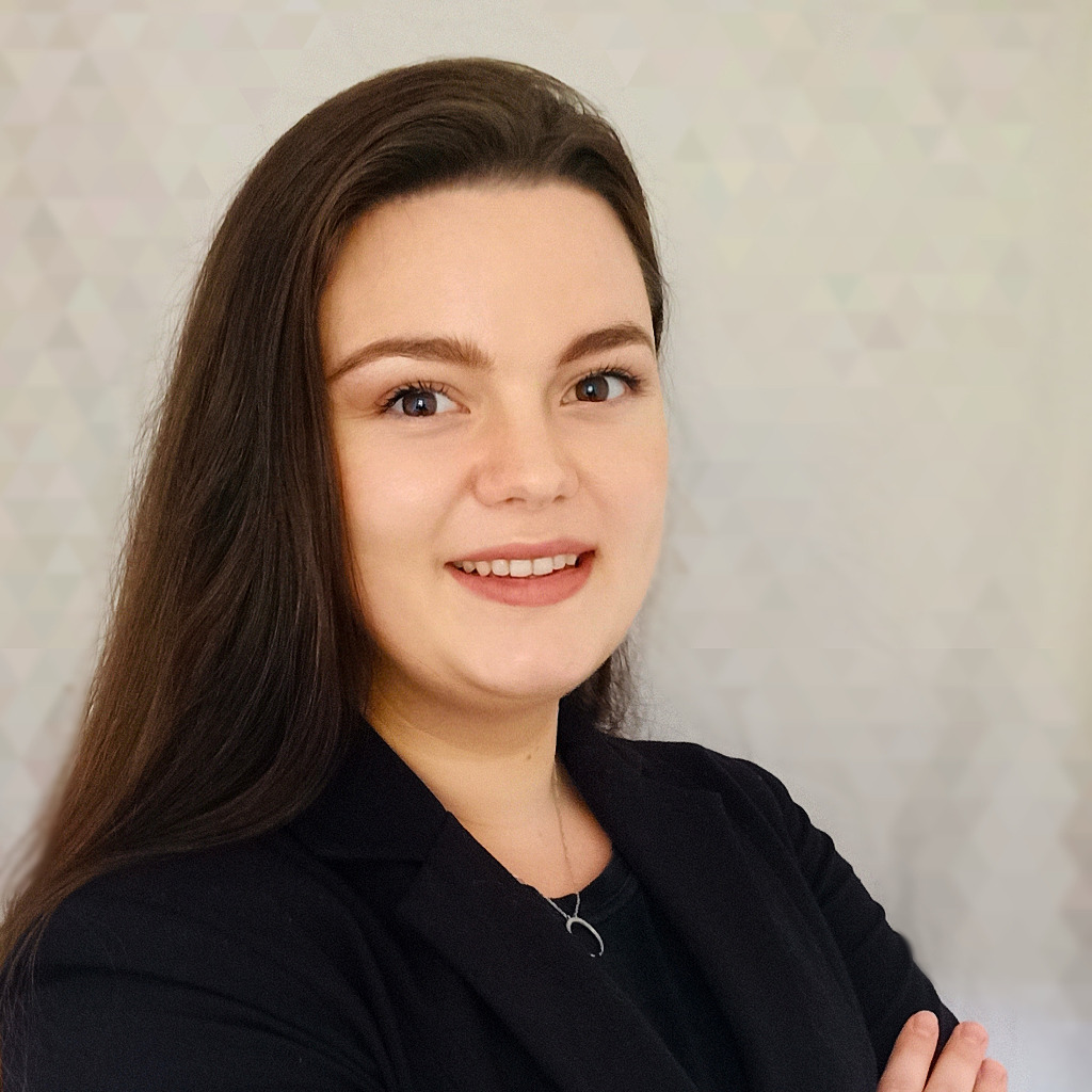 Shelby Mitchell - Sales Supporter - DIS AG | XING