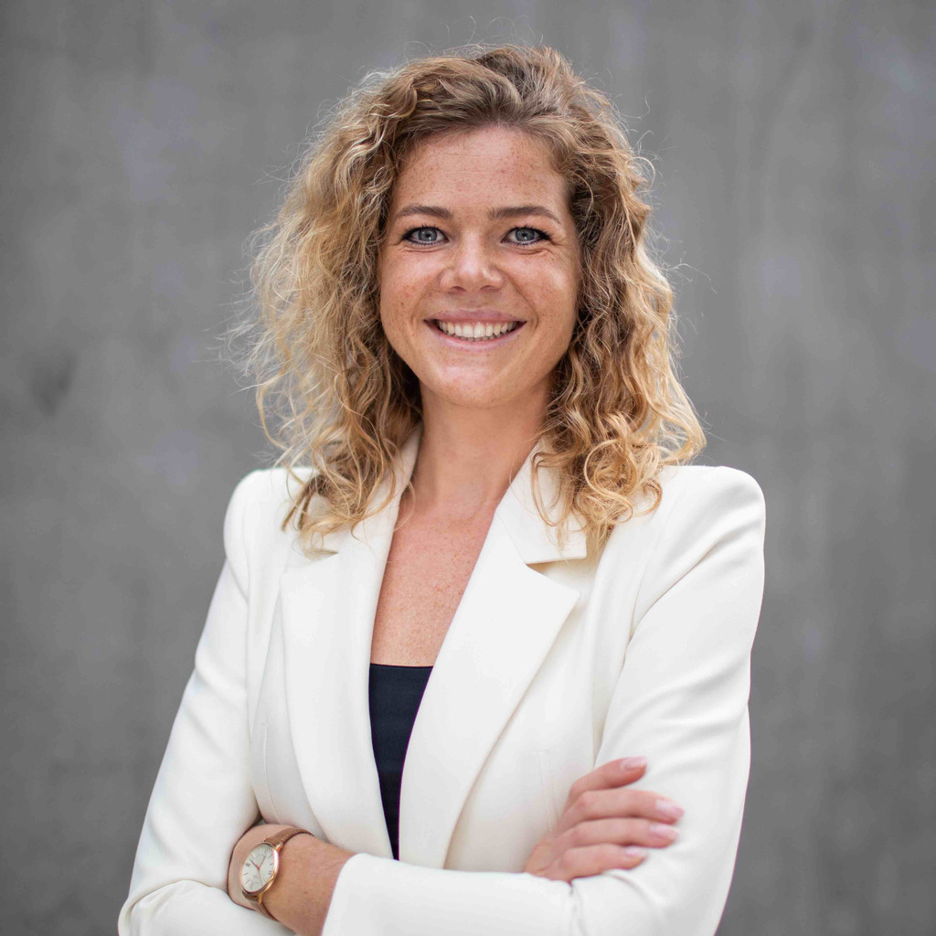 Jessica Damm - Buyer - BMW Group | XING