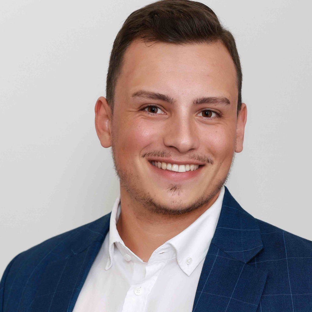 Michael Stapf - Anlageberater - Raiffeisenbank Wald-Görisried eG | XING