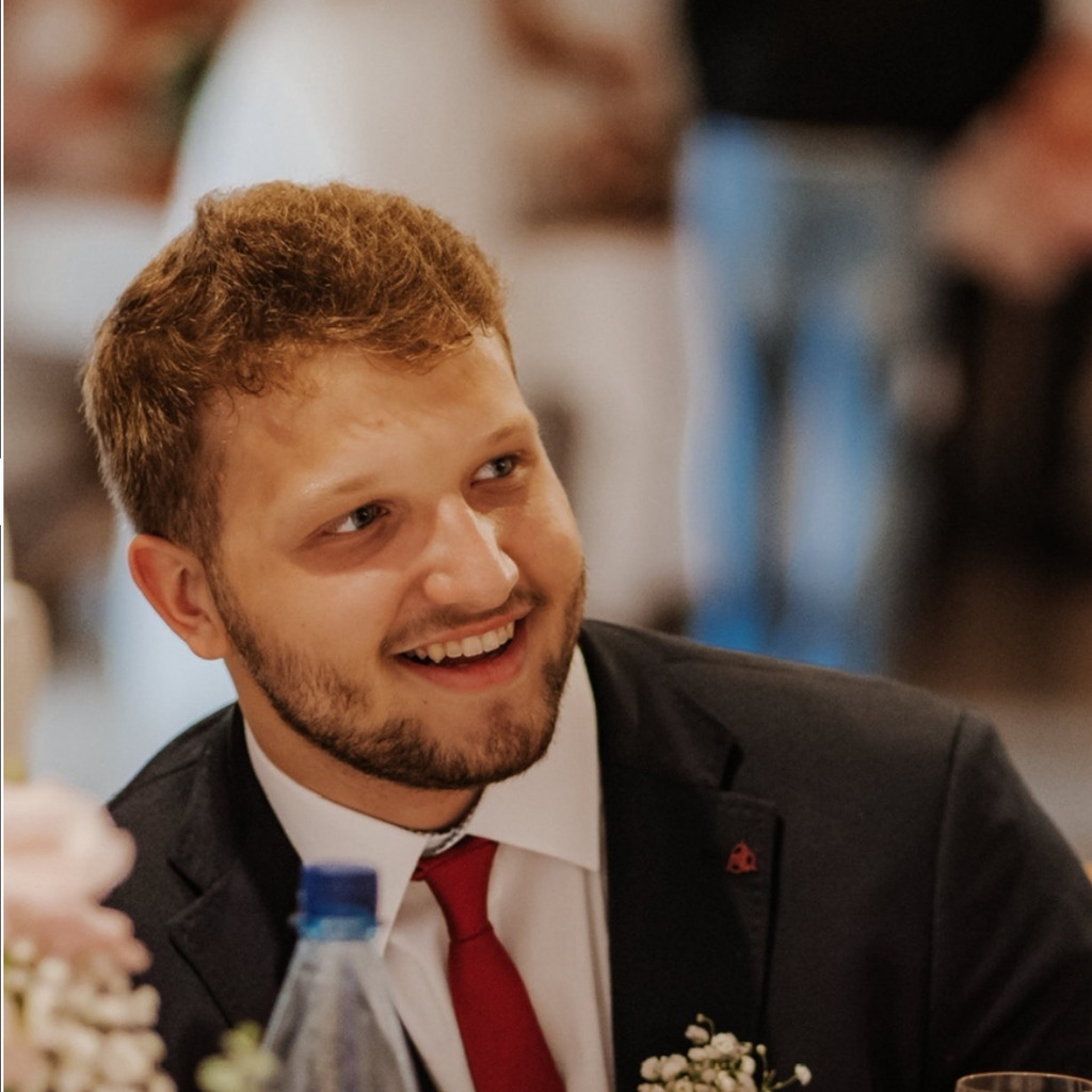 Anton Ruppel - Associate - PwC Deutschland | XING