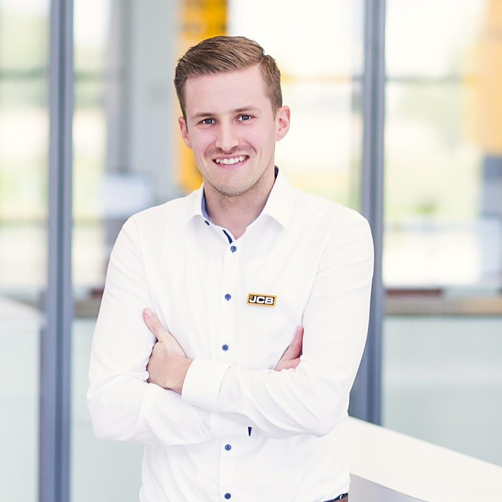 Philip Schmidt - Assistant Financial Controller - JCB Deutschland GmbH ...