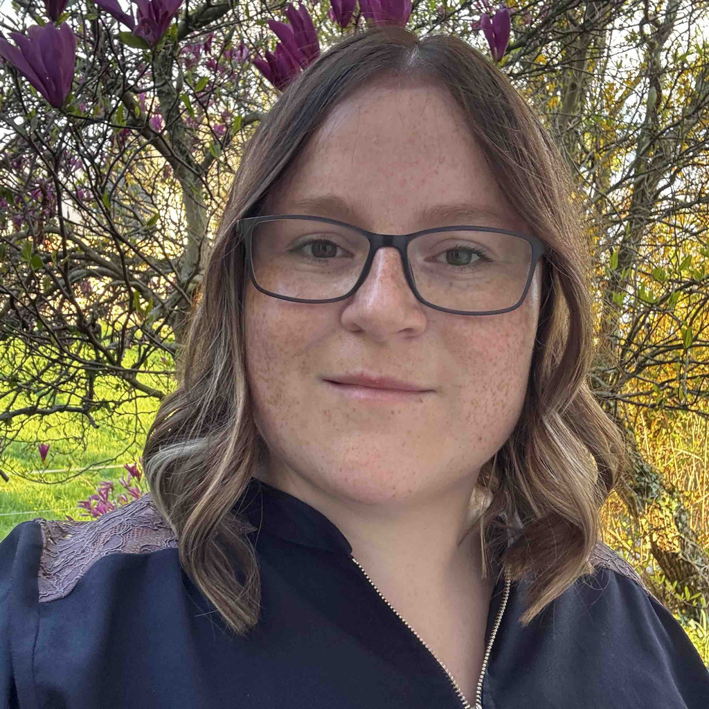 Christin Hahn - Betriebswirtin - S.L.P. Vertriebsservice AG | XING