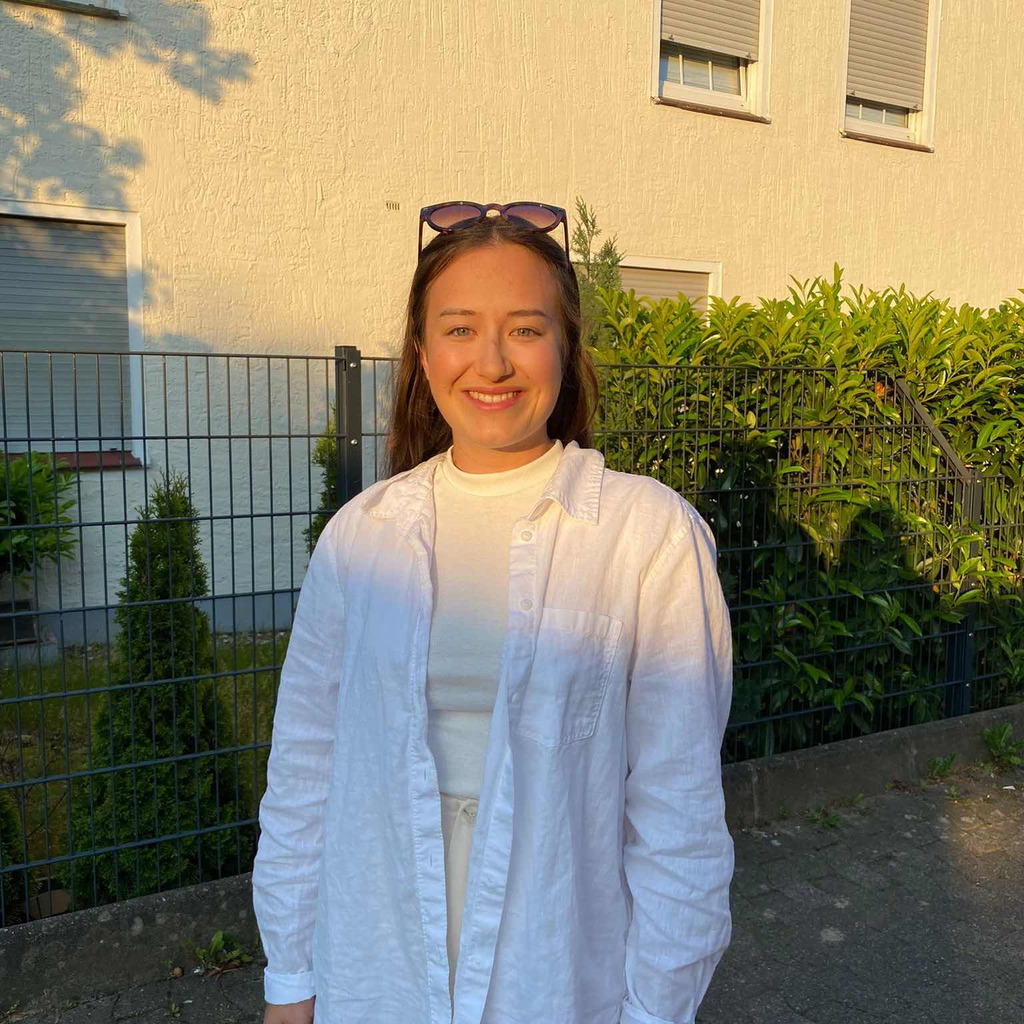 Sabrina Rausch - Kundenbetreuer Innendienst - Ecclesia Gruppe | XING