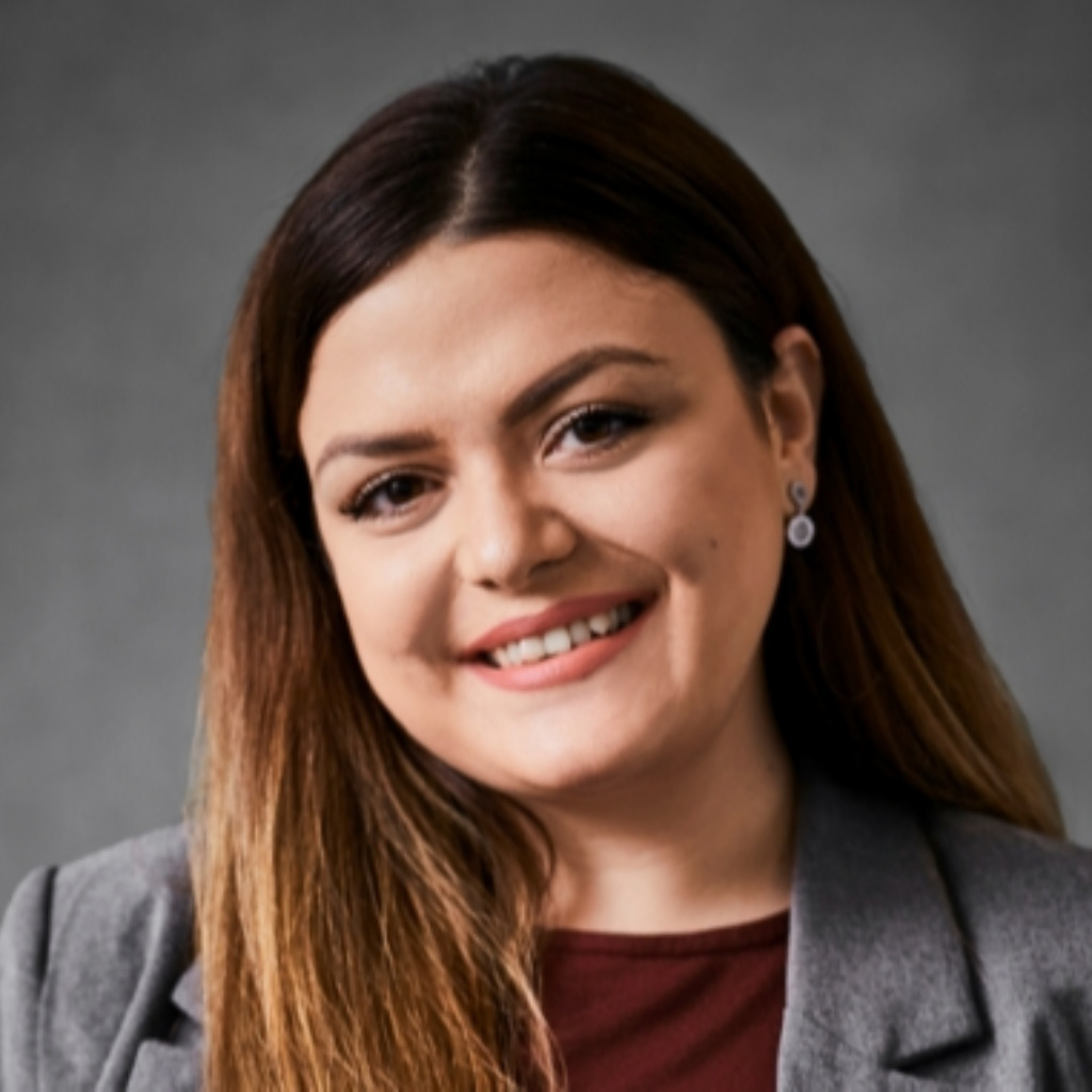 Hristina Weidenbach - Senior Business Analyst - Avanade DACH | XING