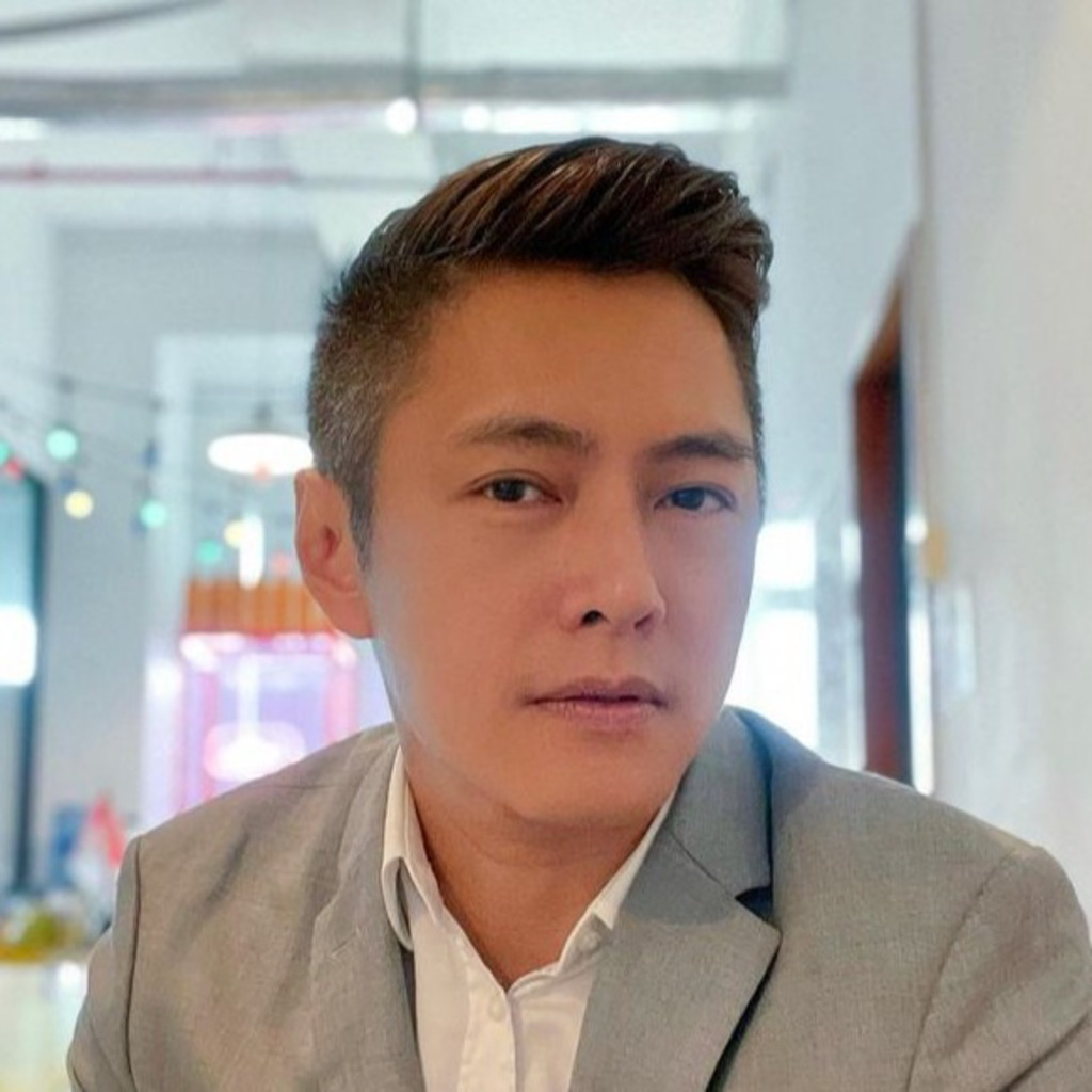 Adan Li - Business Director - Fashion Design | XING
