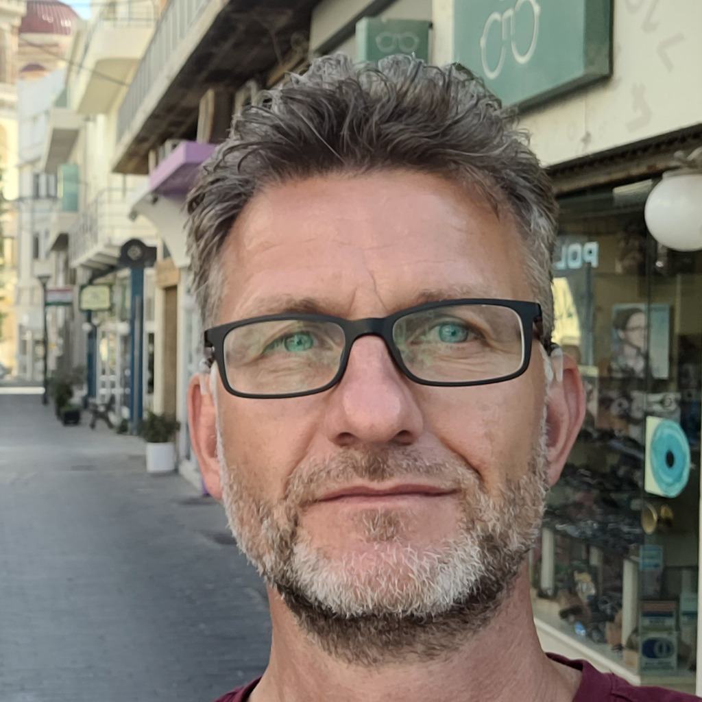 Frank Peters - Datenbankadministrator/−entwickler ...