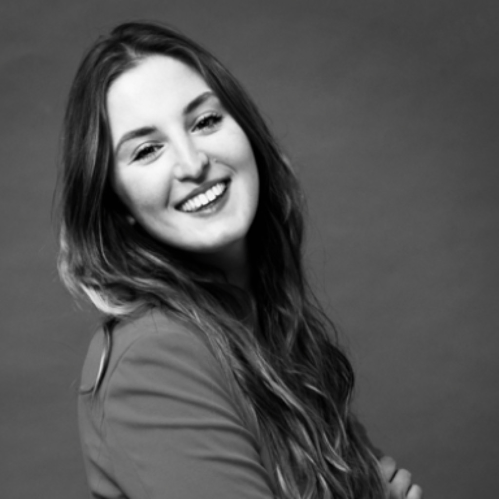 Anna Mrvelj - Junior Art Director - BDA Creative GmbH | XING