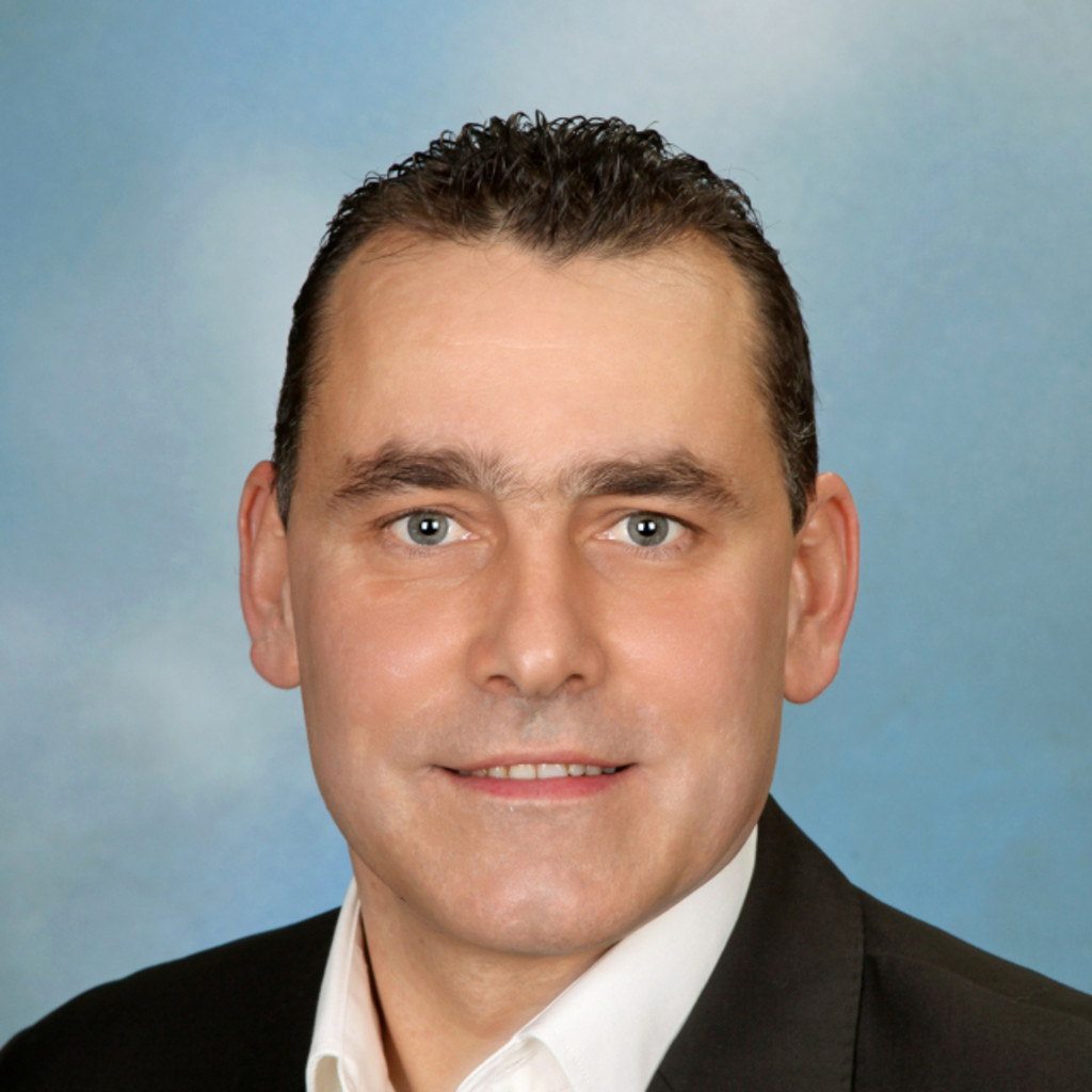 Peter Neubauer - Bauleiter - AST Anlagenbau und Industrieservice | XING