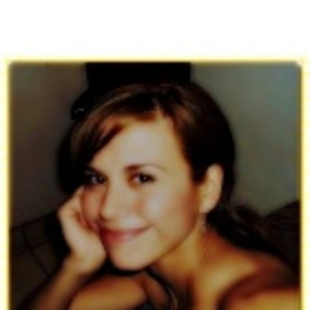 Caroline Inzunza - Lic. Informática /Lic. Artes - Freelance | XING