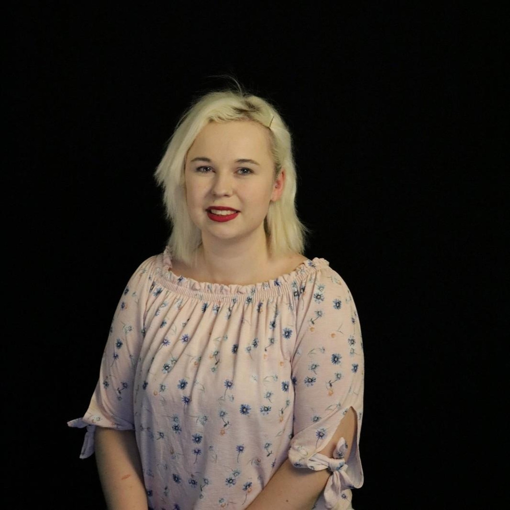 Jennifer Grün - Account Manager B2B Start-ups - Amazon Web Services | XING