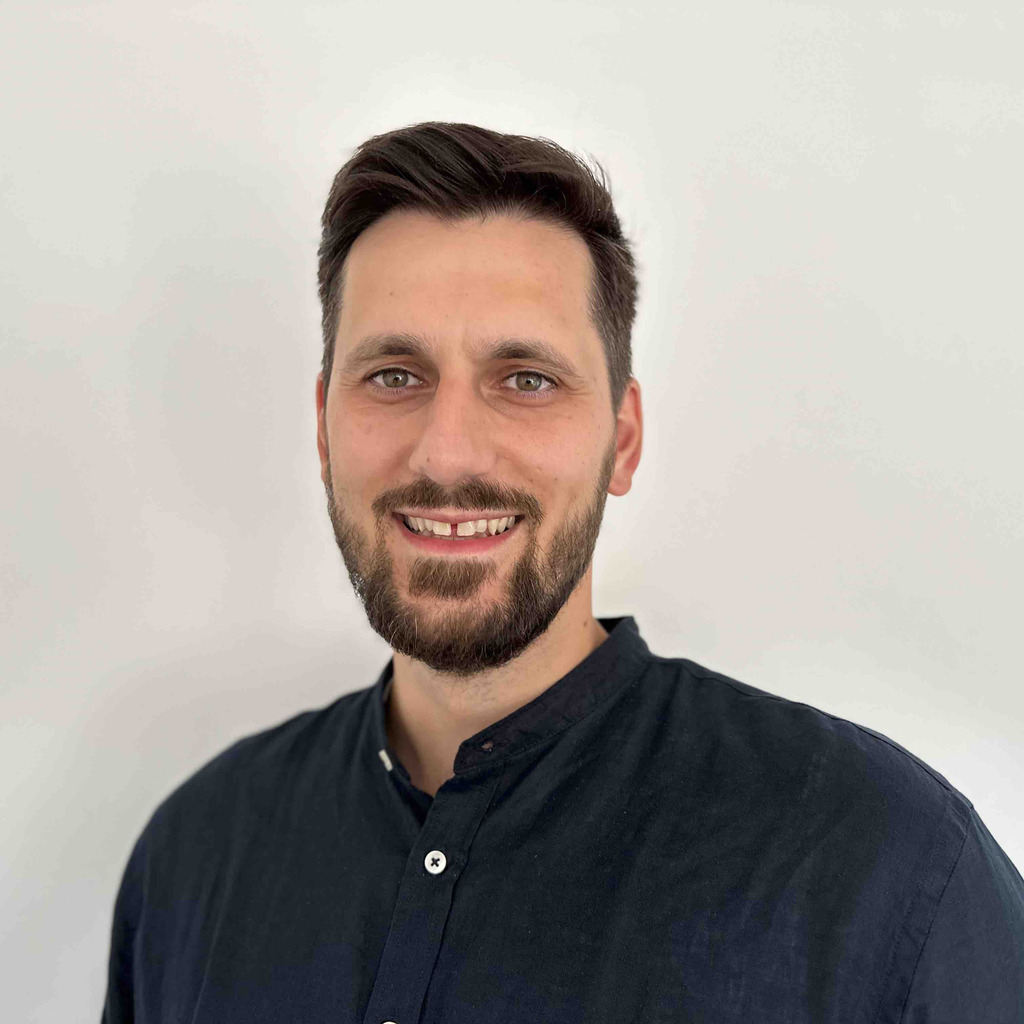 Simon Böhm - Einrichtungsleiter - AWO Bezirksverband Ober- und ...