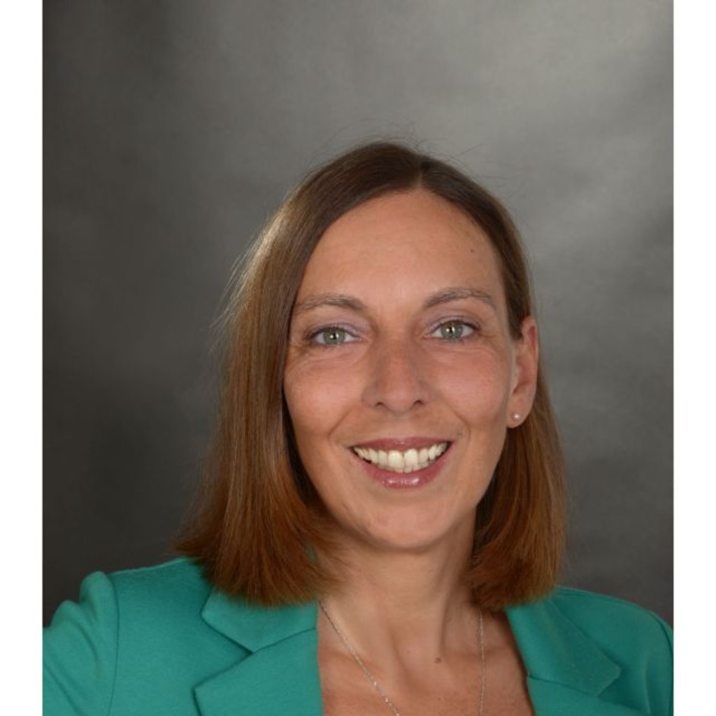 Maria Szabó - Projektmanager Rechenzentrum - BMW Group | XING