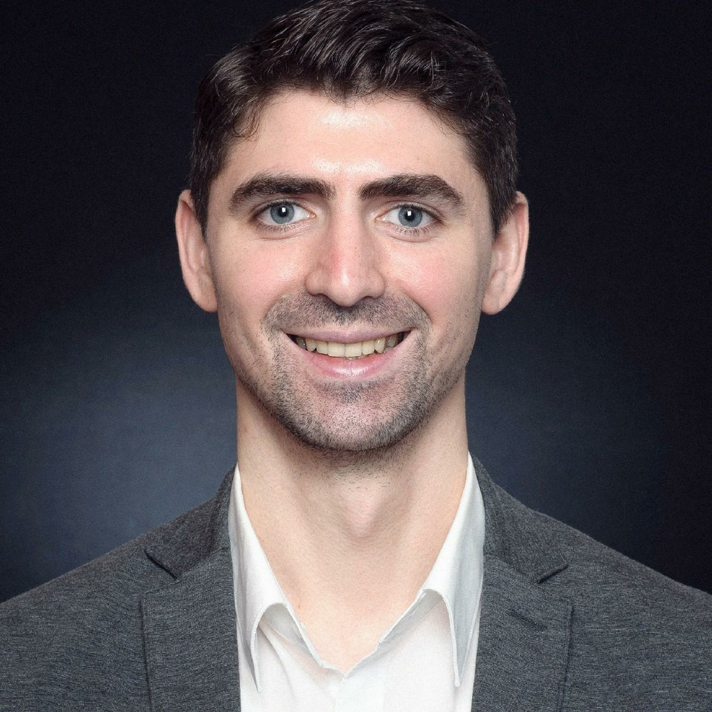 Daniel Bender - Associate | CIO Advisory - PwC Deutschland | XING