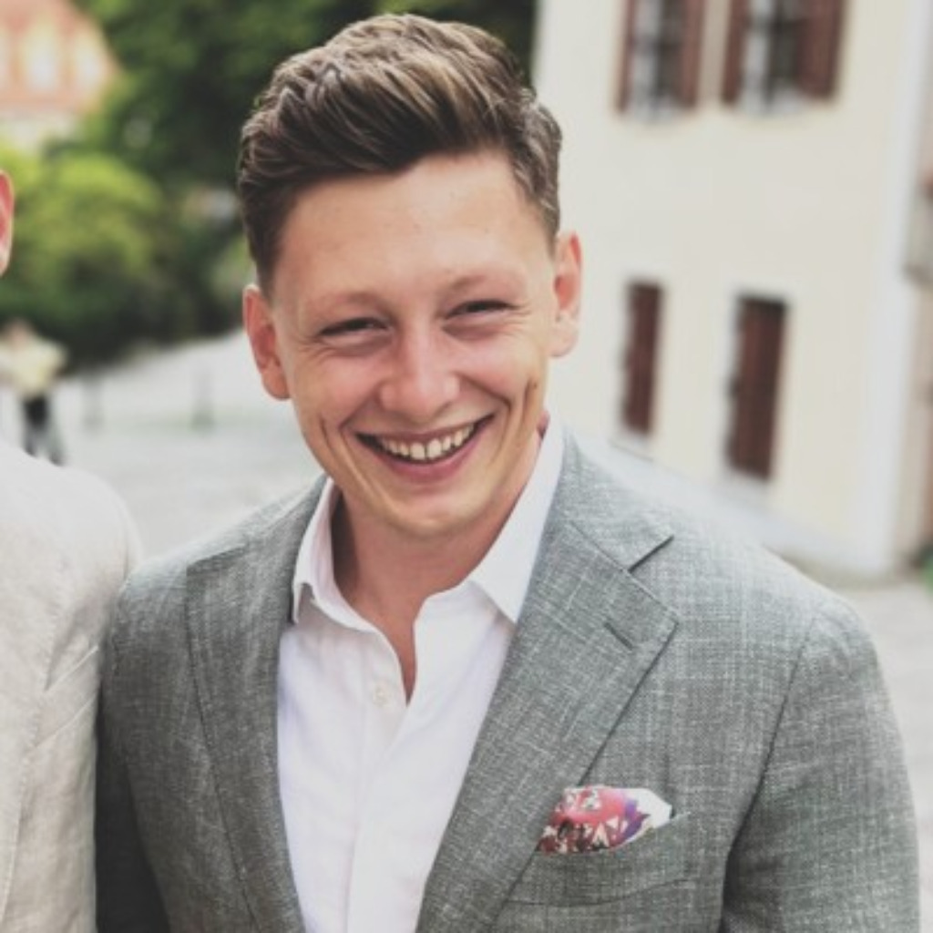 Michael Baur - Senior Venture Architect - REHAU New Ventures | XING