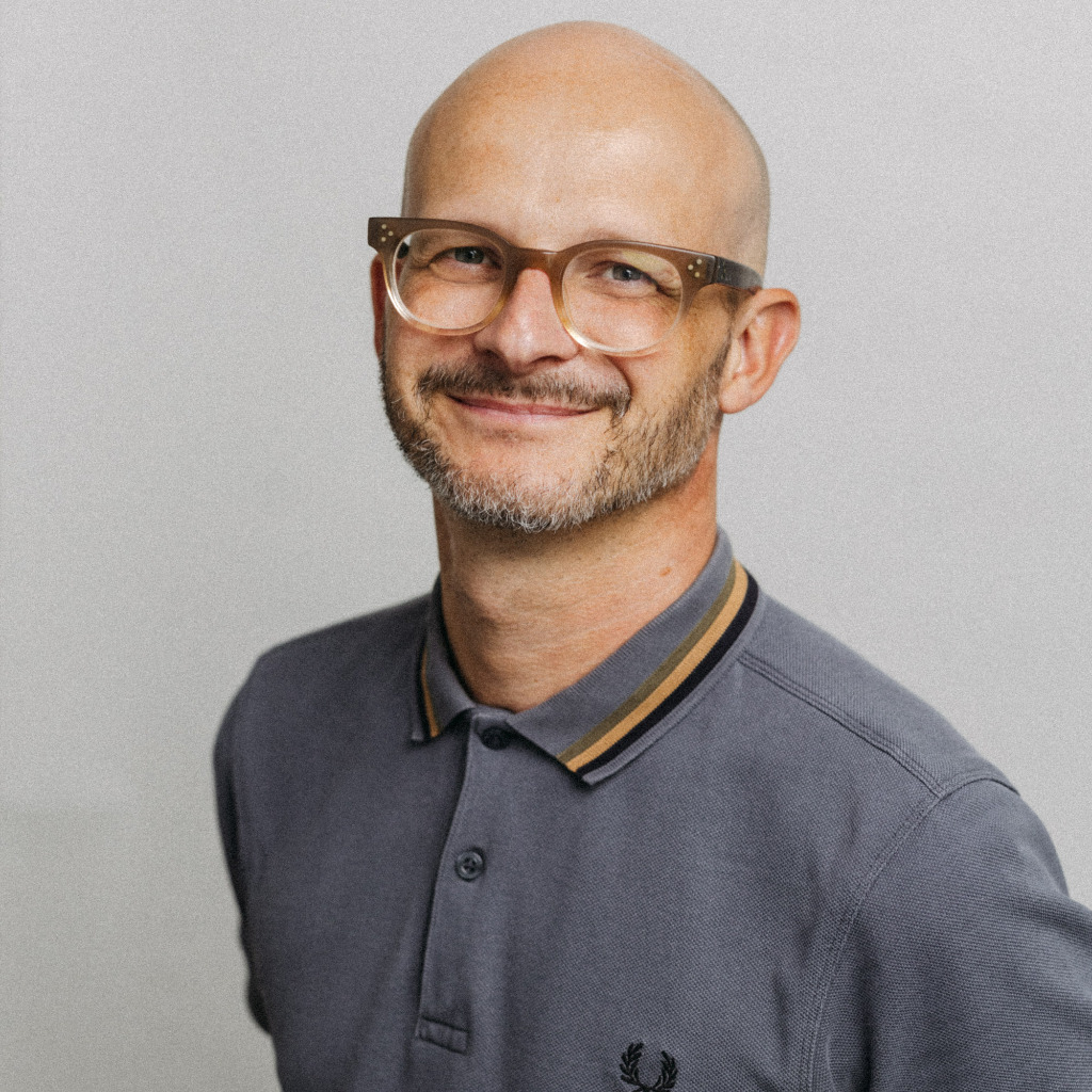 Thorsten Grahlmann - Director Royalty & Client Services GSA - BMG ...