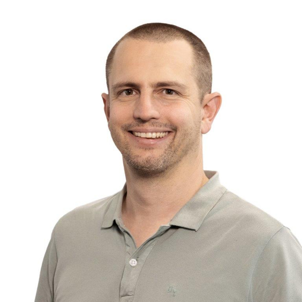 Daniel Bühler - Leader business exploration - Uster Technologies AG | XING