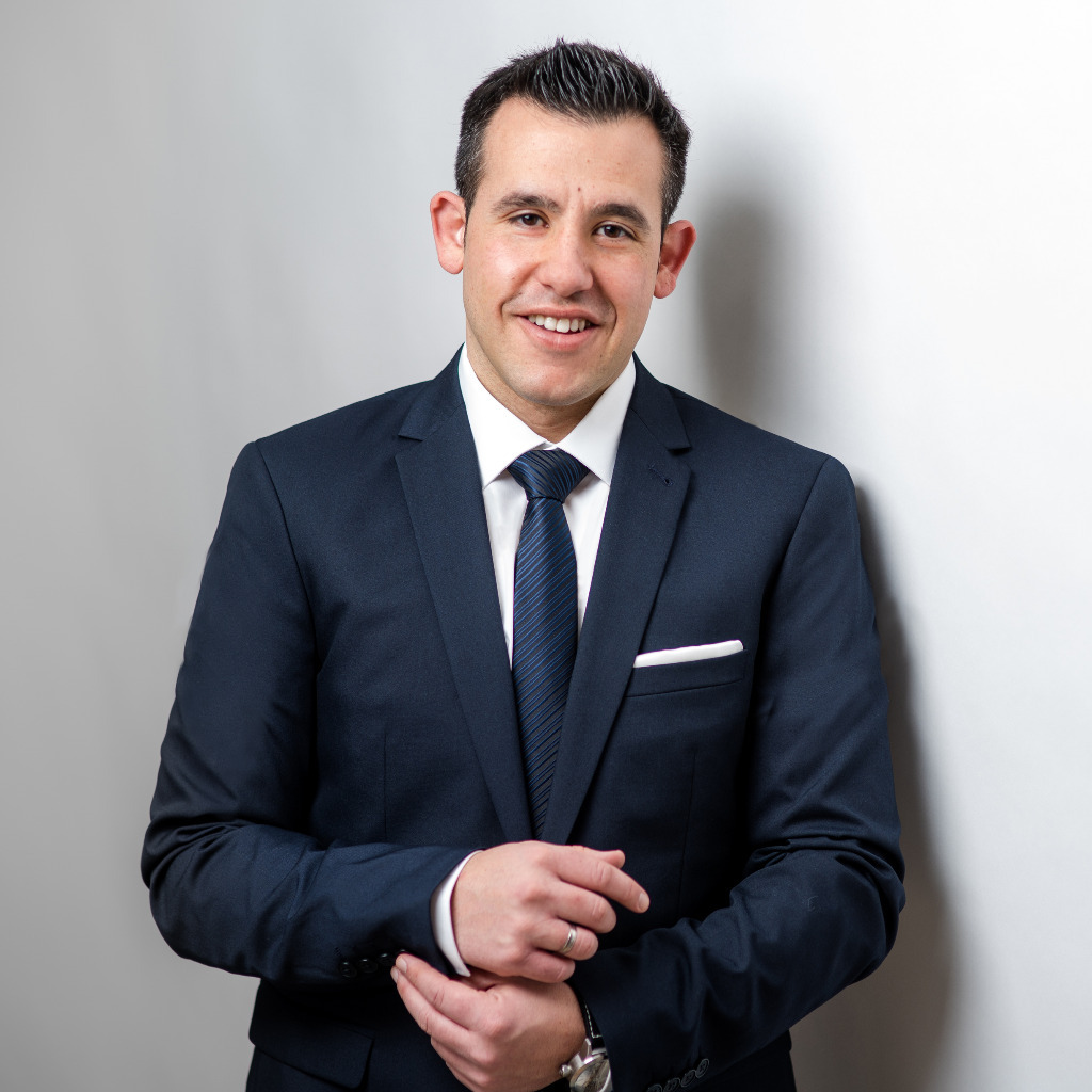 Alessandro Corrias - Technischer Support Geräteauskunft - Nolte Küchen ...