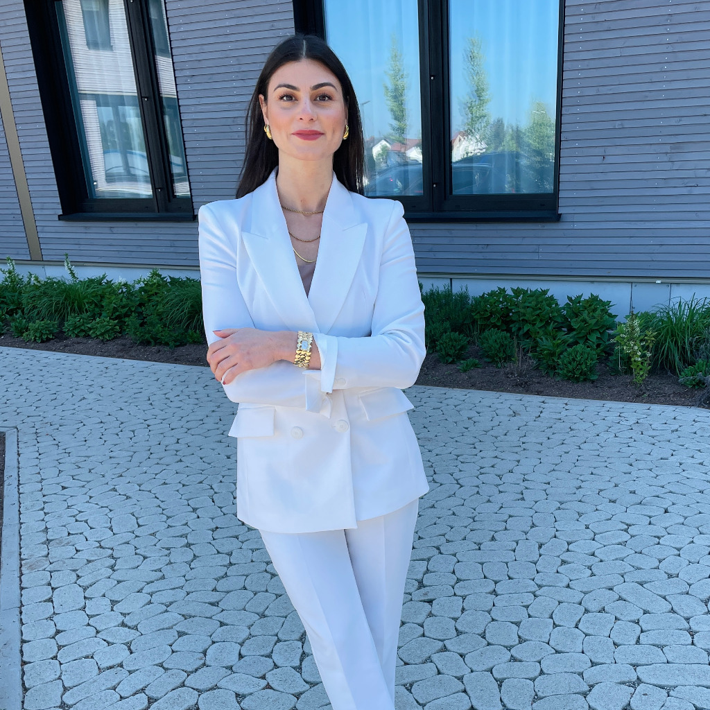 Marwa Ramadan - Immobilienberaterin - Imonia Wohnbau GmbH | XING