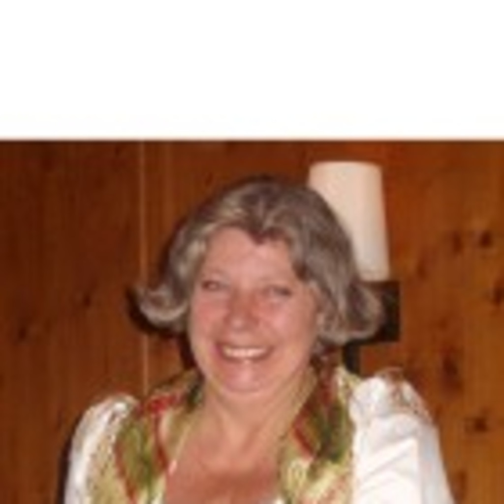 Cornelia Knörle-Jahn - Texilrestauratorin - Atelier für Textilrestaurierung | XING