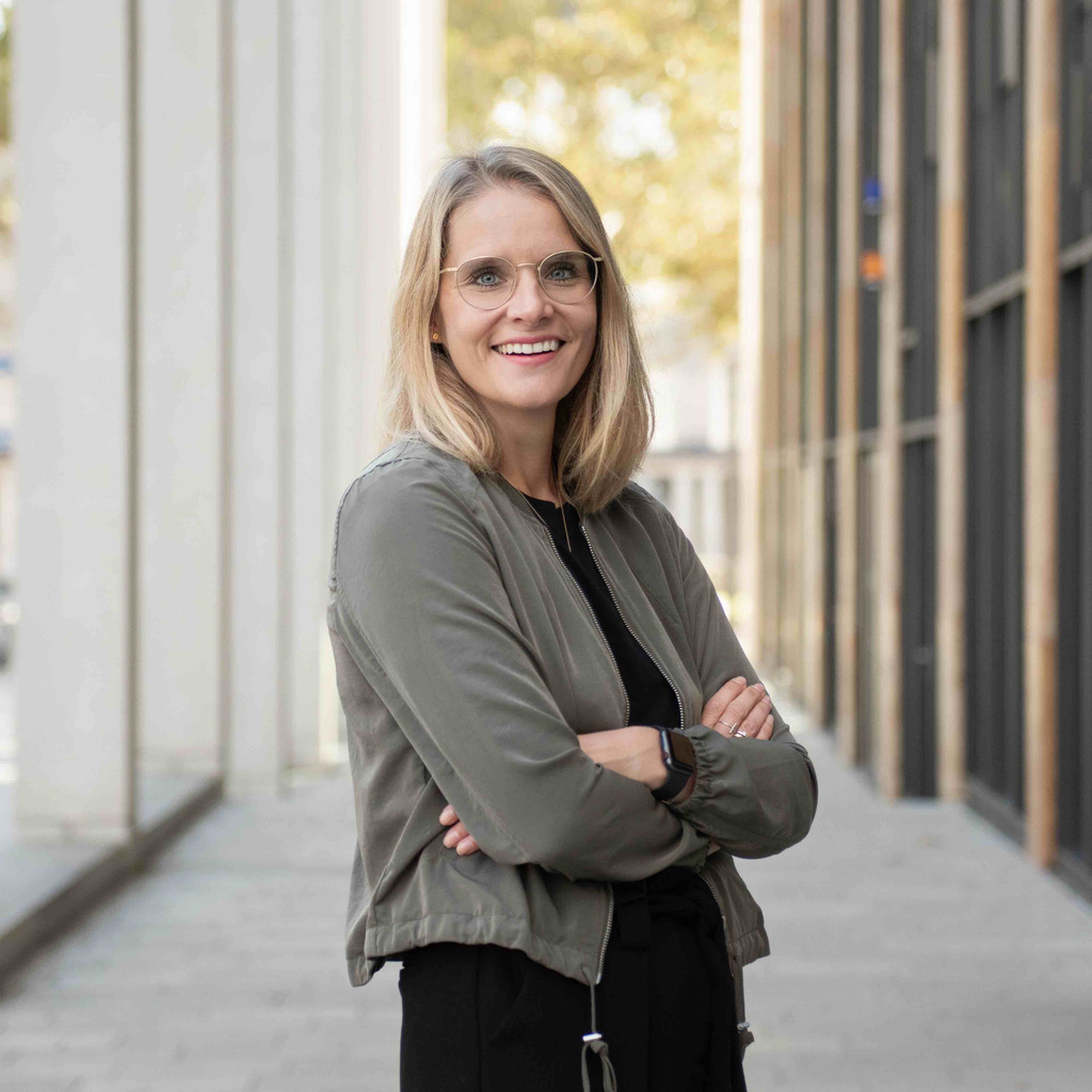 Lea Weyrauch - Chief Executive Assistant - MNT GRUPPE | XING