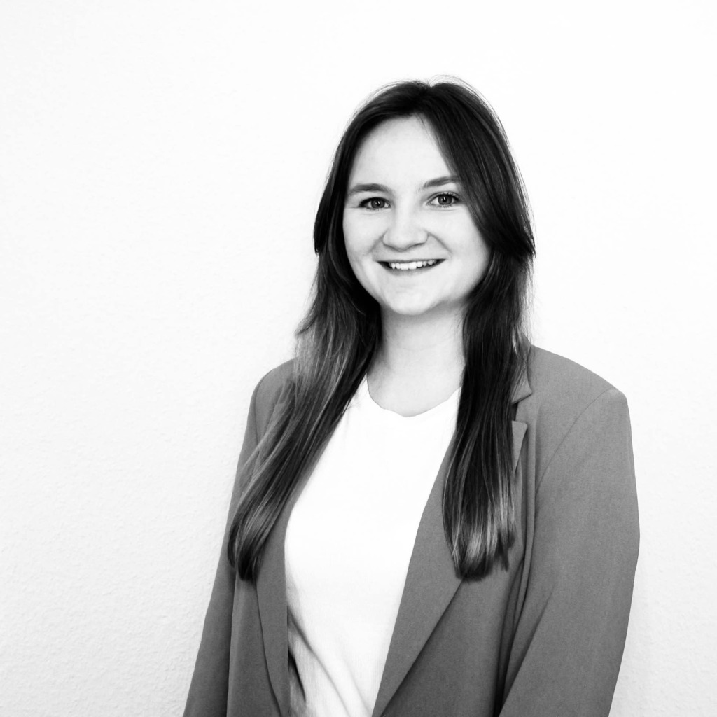 Anna-Lena Wolf - Grafik-Designerin - Sallys Welt | XING