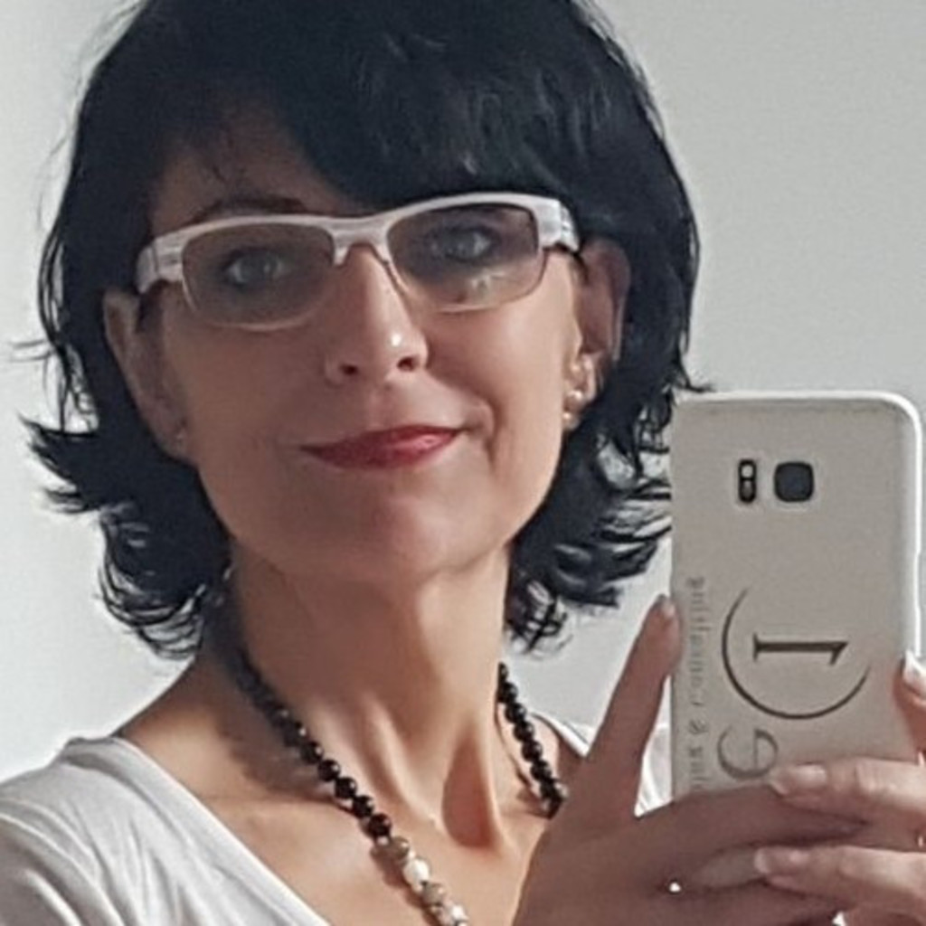 Angela Glükler - Systemischer SCM Coach - be1 coaching & consulting | XING