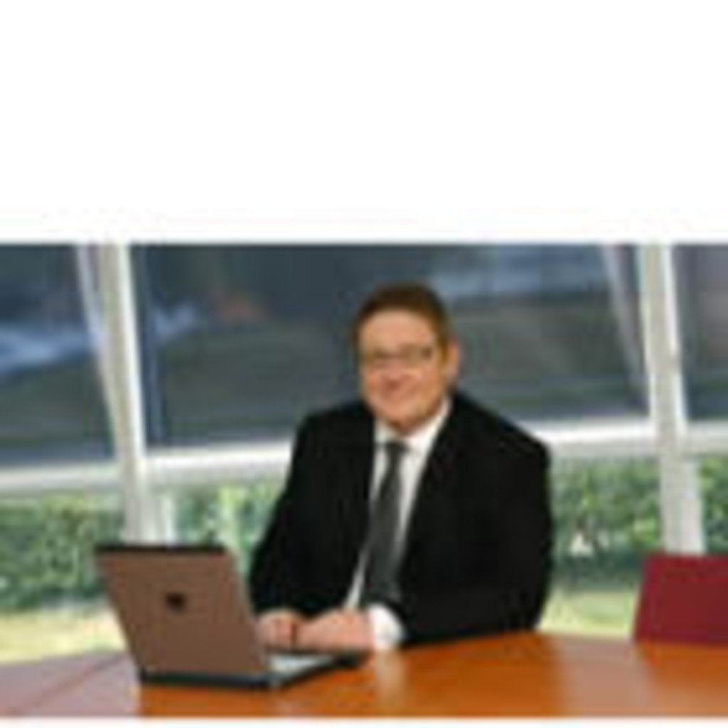 Liam Halpin - Managing Director - Fujitsu Siemens Computers Ireland | XING