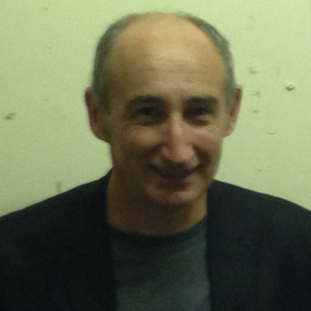 John Hendry's Instagram, Twitter & Facebook on IDCrawl