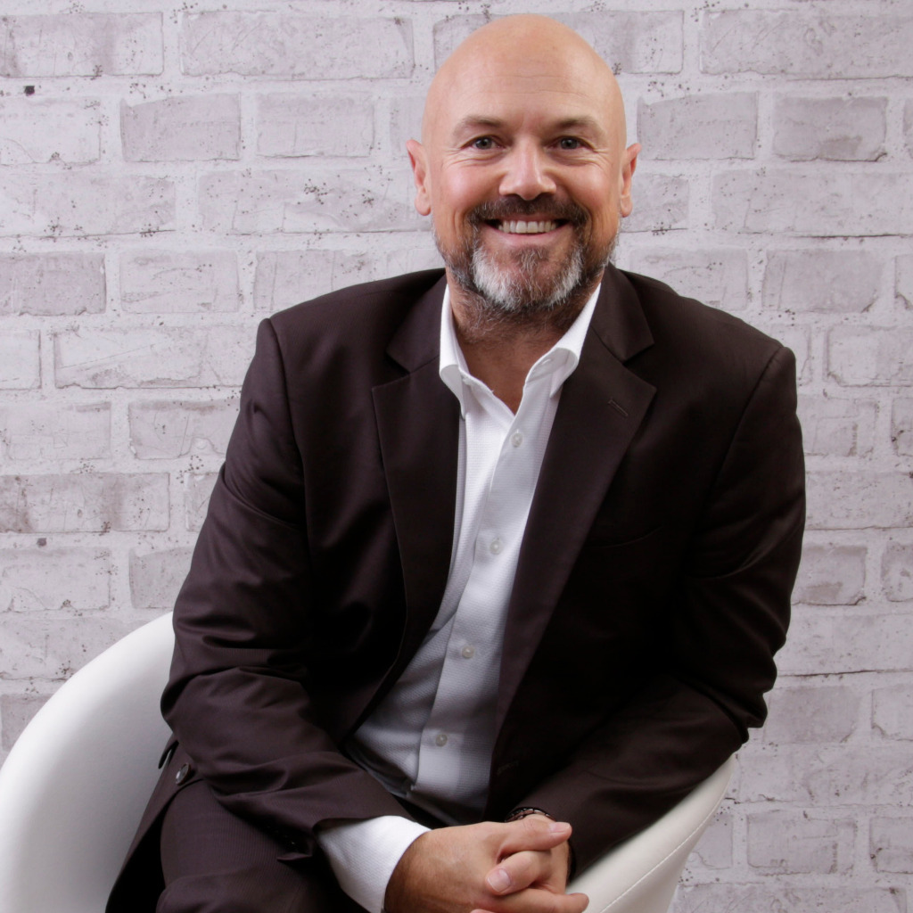 Christian Wirth - Leitung Communication Center - Erwin Müller ...